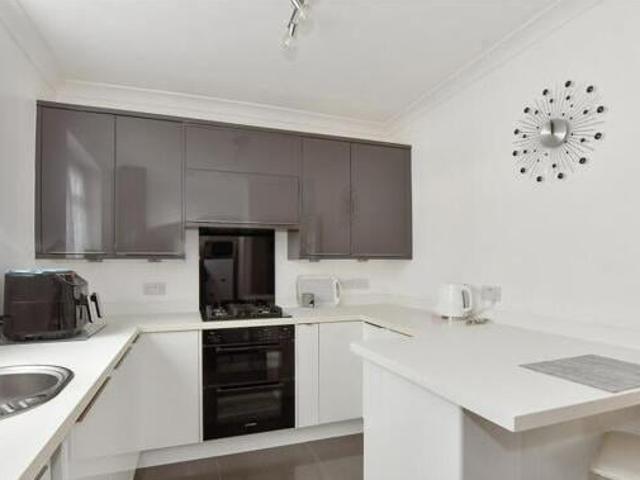 Crossway, Dagenham, 3 Bedroom Semi detached