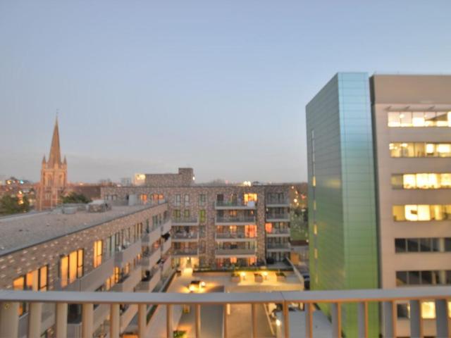 Crossways, Windsor Road, Slough 1 bed apartment to rent £1,325 pcm £306 pw