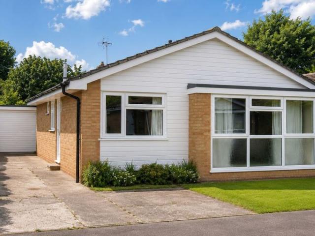 Craven Close, Trumpington, Cambridge, 3 bedroom, Semi Detached