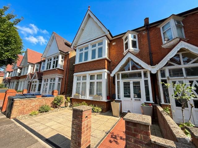 Craven Avenue, London W5, 2 bed flat to rent, £1,949 pcm | PrimeLocation