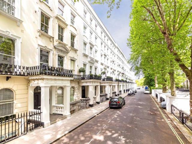 Craven Hill Gardens, Bayswater W2, 1 bed flat to rent, £2,250 pcm | PrimeLocation
