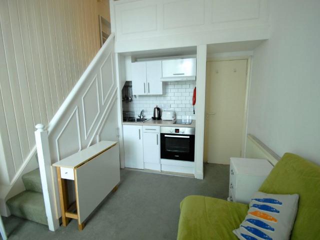 Craven Hill Gardens, London W2, 1 bed flat to rent, £2,200 pcm | PrimeLocation