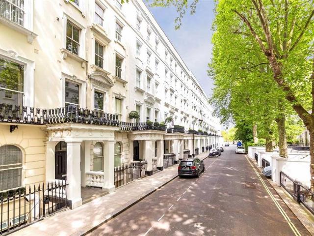 Craven Hill Gardens, London W2 1 bed flat to rent £2,250 pcm £519 pw