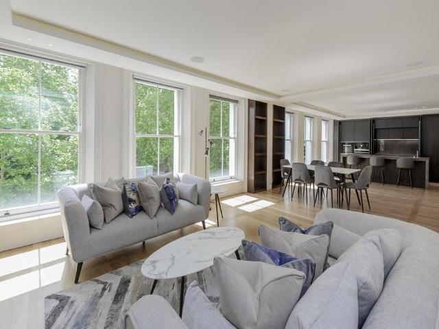 Craven Hill Gardens, London, W2 3 bed flat to rent £12,497 pcm £2,884 pw