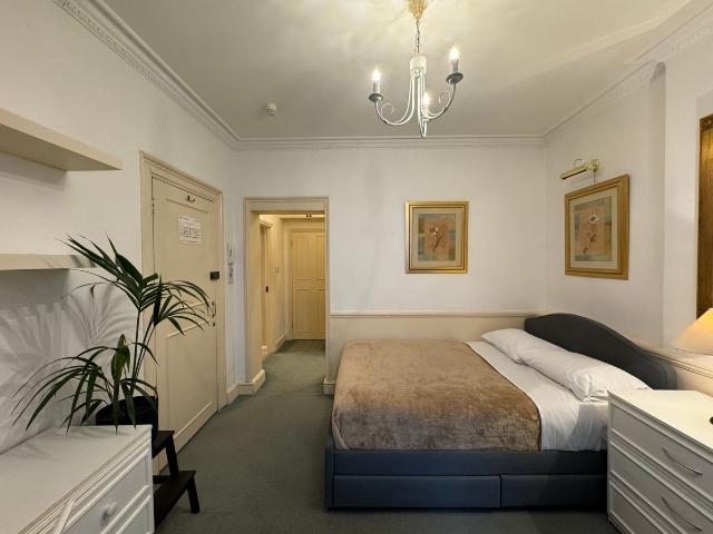 Craven Hill Gardens, London W2, Studio to rent, £7,583 pcm | PrimeLocation