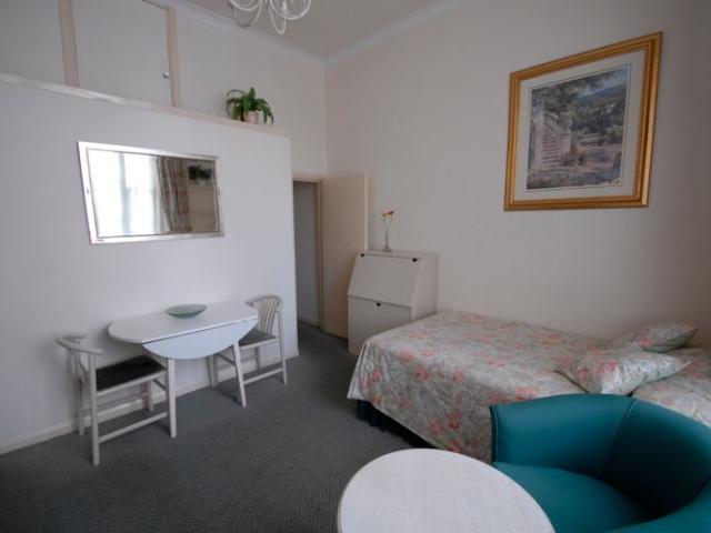 Craven Hill Gardens, London W2, Studio to rent, £1,750 pcm | PrimeLocation