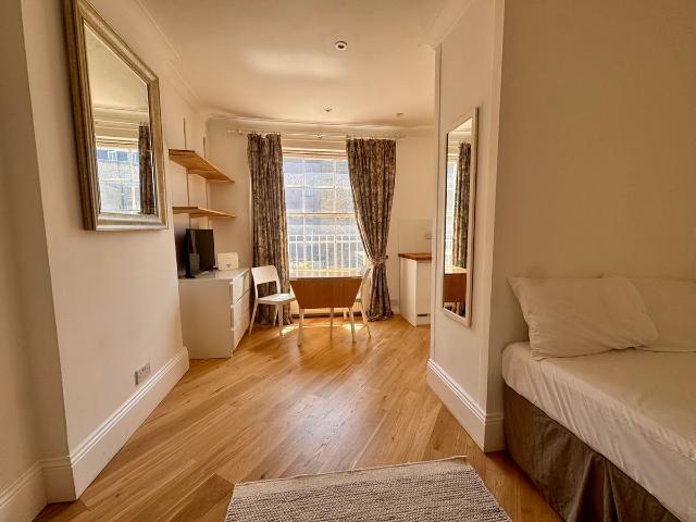 Craven Hill Gardens, London W2, Studio to rent, £1,850 pcm | PrimeLocation