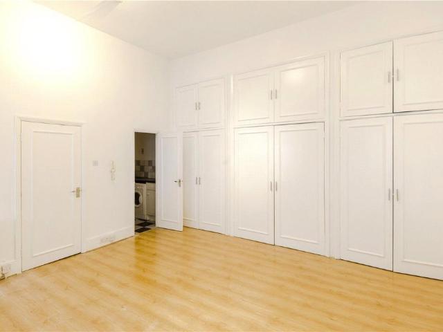 Craven Hill, London, W2 Studio to rent £1,744 pcm £402 pw