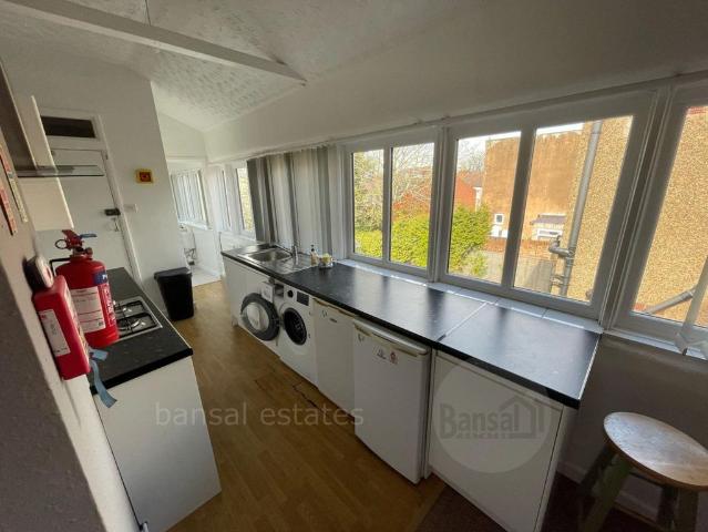 Craven Street CV5, 3 bed flat to rent, £1,100 pcm | PrimeLocation
