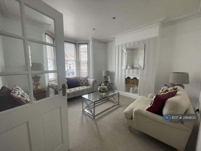 Craven Street, Coventry, CV5 4 bed terraced house to rent £2,300 pcm £531 pw