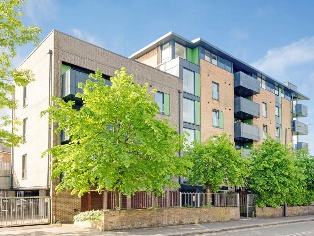 Craven Park, Willesden NW10, 1 bed flat to rent, £1,850 pcm | PrimeLocation