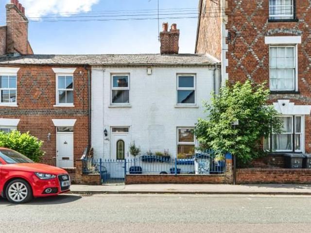 Craven Road, Newbury RG14, 3 bed terraced house to rent, £1,750 pcm | PrimeLocation