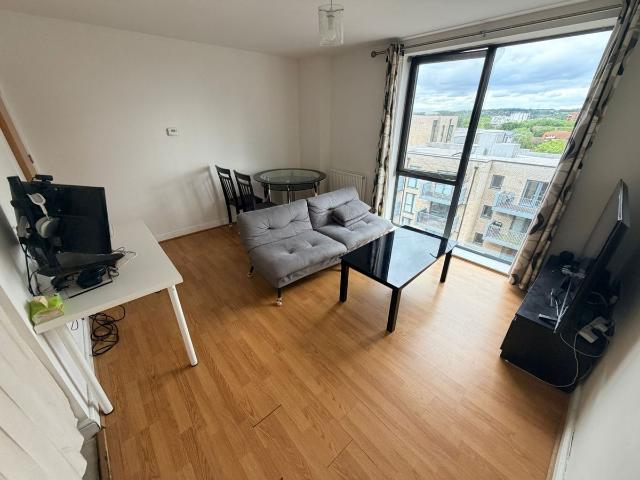 Crawford Court, 7 Charcot Road, London NW9, 1 bed terraced house to rent, £1,600 pcm | PrimeLocation