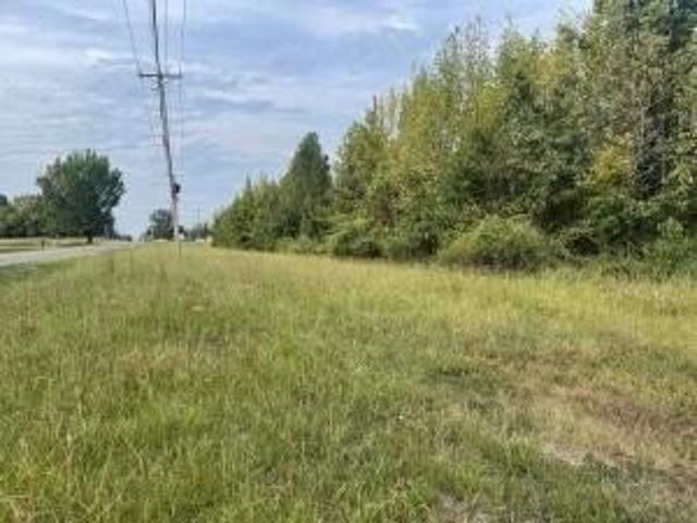 Crawford St, Clarksville, AR 72830