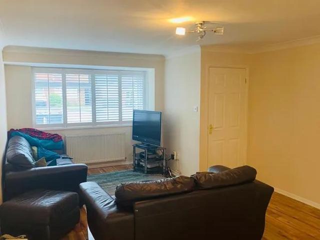 Crawley Down 4 bedroom house to rent