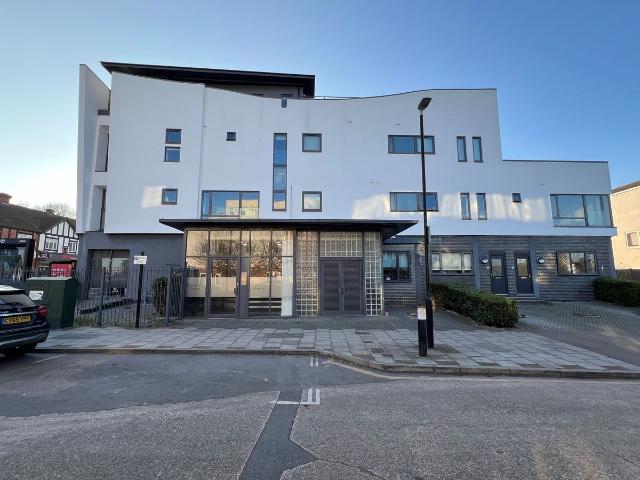 Craybrooke Road, Sidcup DA14, 2 bed flat to rent, £1,800 pcm | PrimeLocation