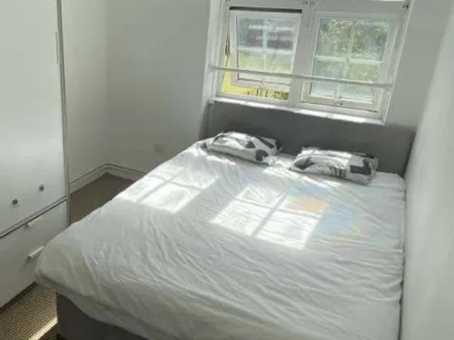 Crayford House, Staple Street, Bermondsey Village, London, SE1 4LR, United Kingdom | Room for rent #158409289 | Rentberry