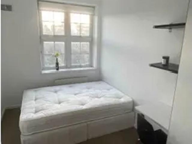 Crayford House, Staple Street, Bermondsey Village, London, SE1 4LR, United Kingdom | Room for rent #105160081 | Rentberry