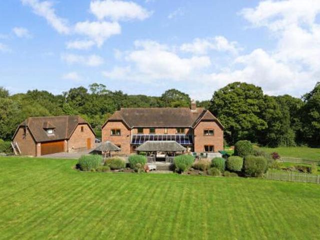 Crays Lane, Goose Green, 6 Bedroom House