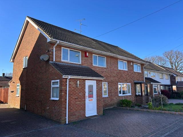 Crabbet Road, Crawley RH10, 3 bed semi detached house to rent, £1,950 pcm | PrimeLocation