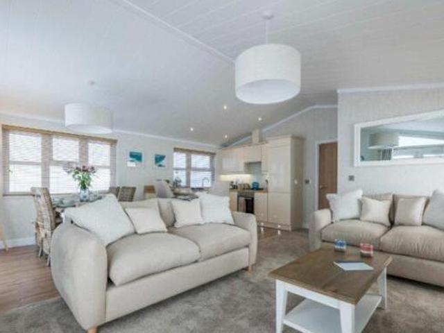 Crabmill Holiday Homes Park, Kinlet, 2 Bedroom Lodge