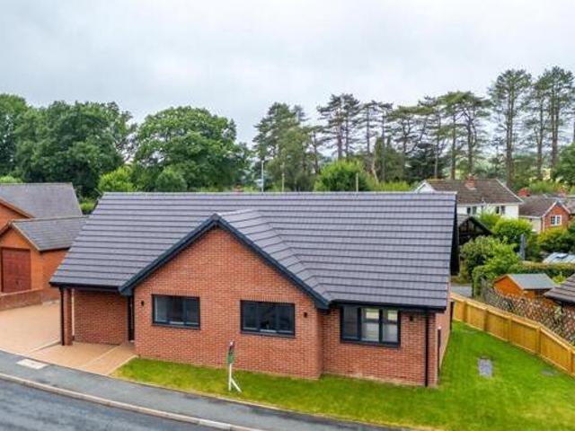 Crabtree Green, Llandrindod Wells, 4 Bedroom Detached