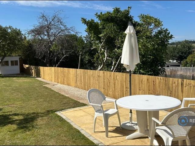 Crabtree Road, Oxford, OX2 3 bed semi detached house to rent £1,950 pcm £450 pw