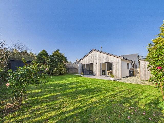 Crackington Haven, Bude, Cornwall EX23, 4 bed bungalow to rent, £1,350 pcm | PrimeLocation