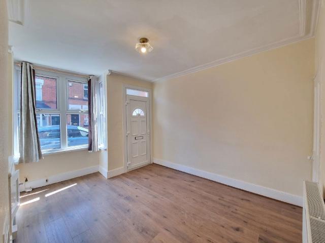 Cradock Road, Leicester LE2, 2 bed terraced house to rent, £1,050 pcm | PrimeLocation