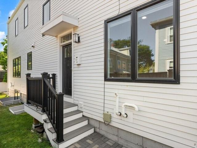 Crafts St Unit,newton, Condo For Sale