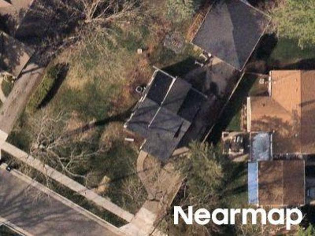 Cragmoor Ave