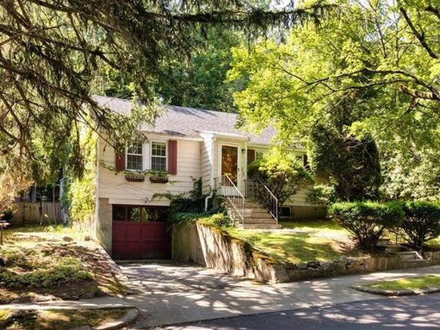 Cragmore Rd, Newton, Home For Sale