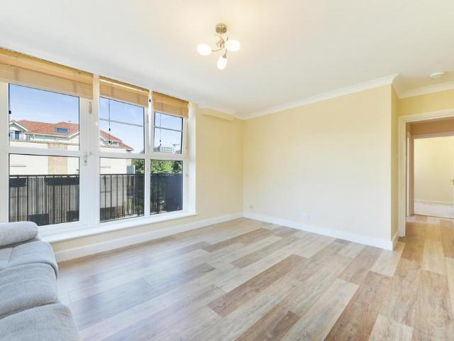 Craig House, Hartington Road, West. 2 bed apartment to rent £2,097 pcm £484 pw