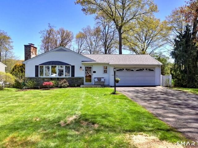 Craig Ln, Trumbull, Home For Sale