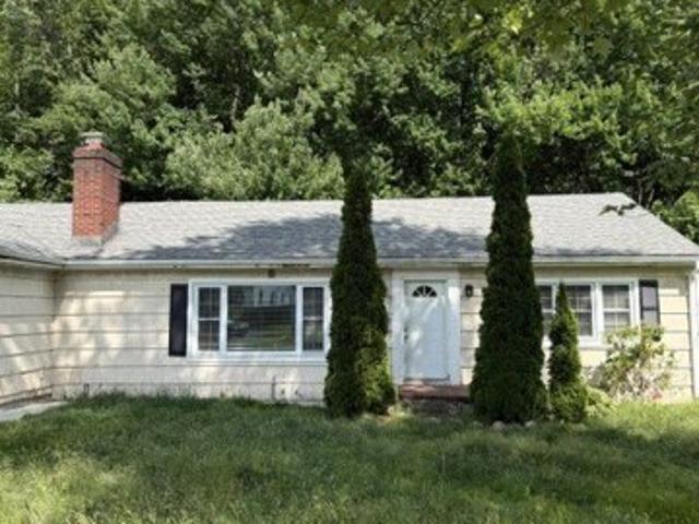 Craig Ln, Trumbull, Home For Sale