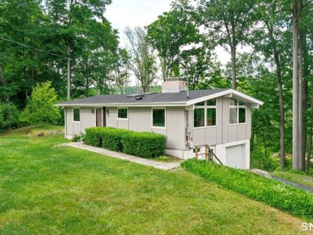 Craigmoor Rd S, Ridgefield, Home For Sale