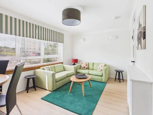 Craigour Drive, Liberton, Edinburgh. 2 bed apartment to rent £1,375 pcm £317 pw