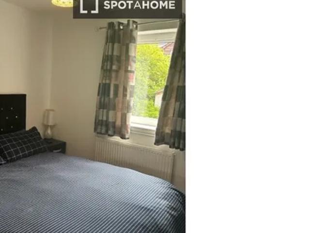 Craigallian Avenue, Cambuslang, G72 8RP, United Kingdom | Room for rent #167932403 | Rentberry
