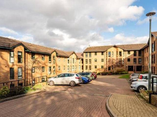 Craiglea Place, Morningside, 1 Bedroom Flat