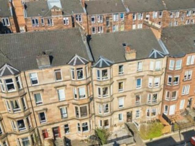 Craigpark Drive, Dennistoun, 2 Bedroom Flat