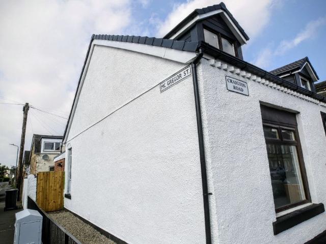 Craigton Road, Govan G51, 3 bed terraced house to rent, £1,195 pcm | PrimeLocation