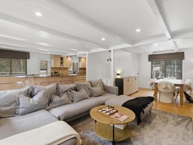 Cranberry Hill Rd, Winhall, Home For Sale