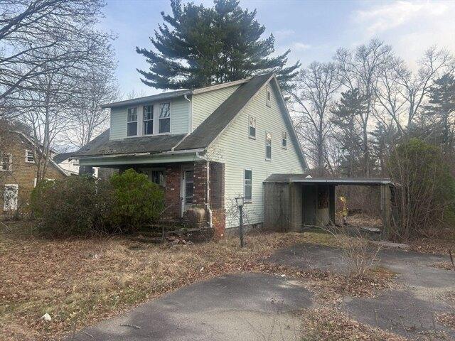 Cranberry Hwy, Wareham, Home For Sale