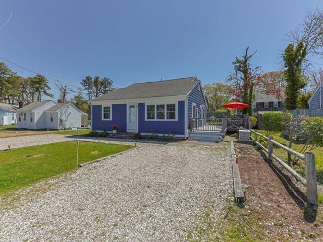 Cranberry Ln, Dennis, Home For Sale