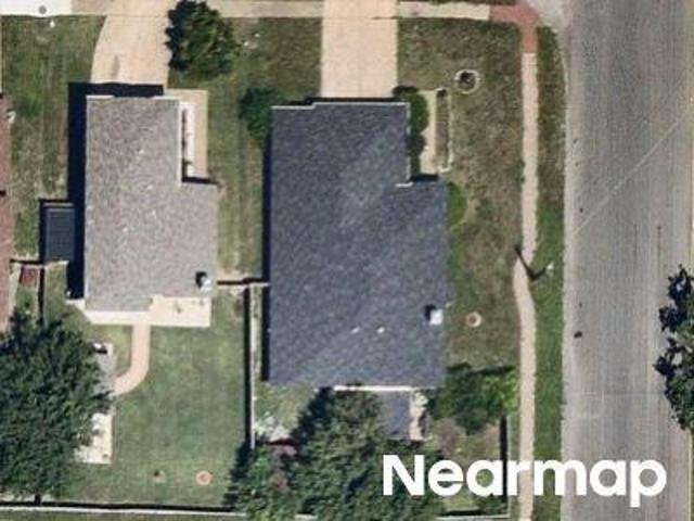 Cranbrook Ln