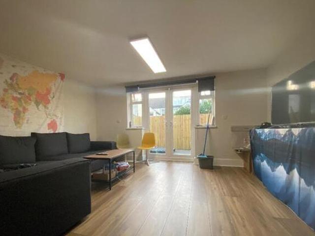 Cranbrook Street, Cardiff city, 7 Bedroom Terraced