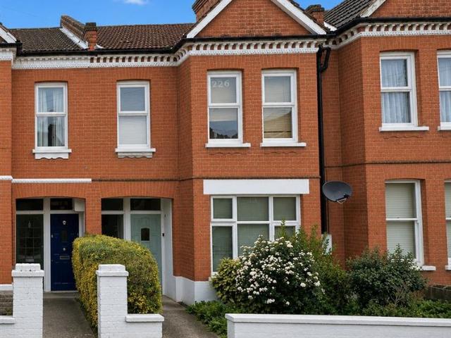 Cranbrook Road, Thornton Heath CR7, 2 bed flat to rent, £1,700 pcm | PrimeLocation