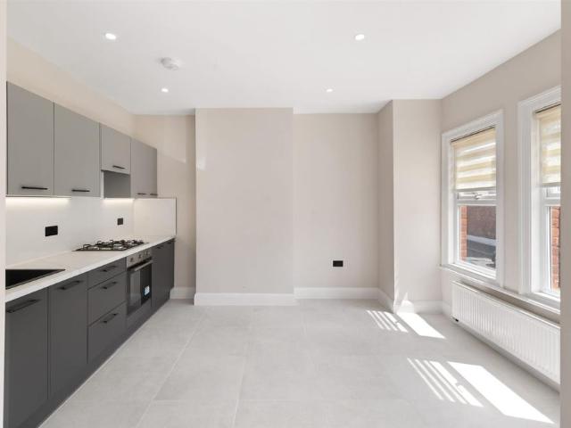 Cranbrook Road, Thornton Heath CR7, London