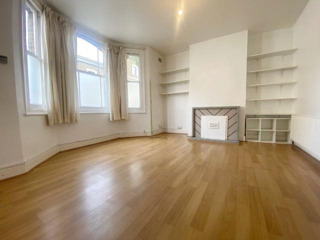 Cranbrook Road, London SE8, 1 bed flat to rent, £1,800 pcm | PrimeLocation