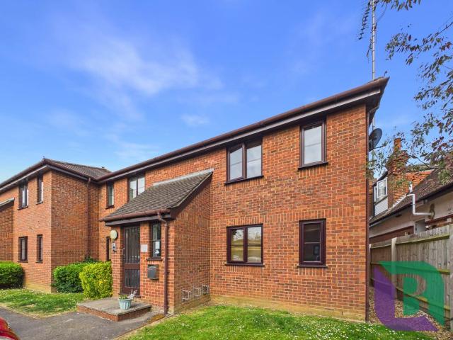 Cranbrook, Woburn Sands MK17, 1 bed flat to rent, £975 pcm | PrimeLocation